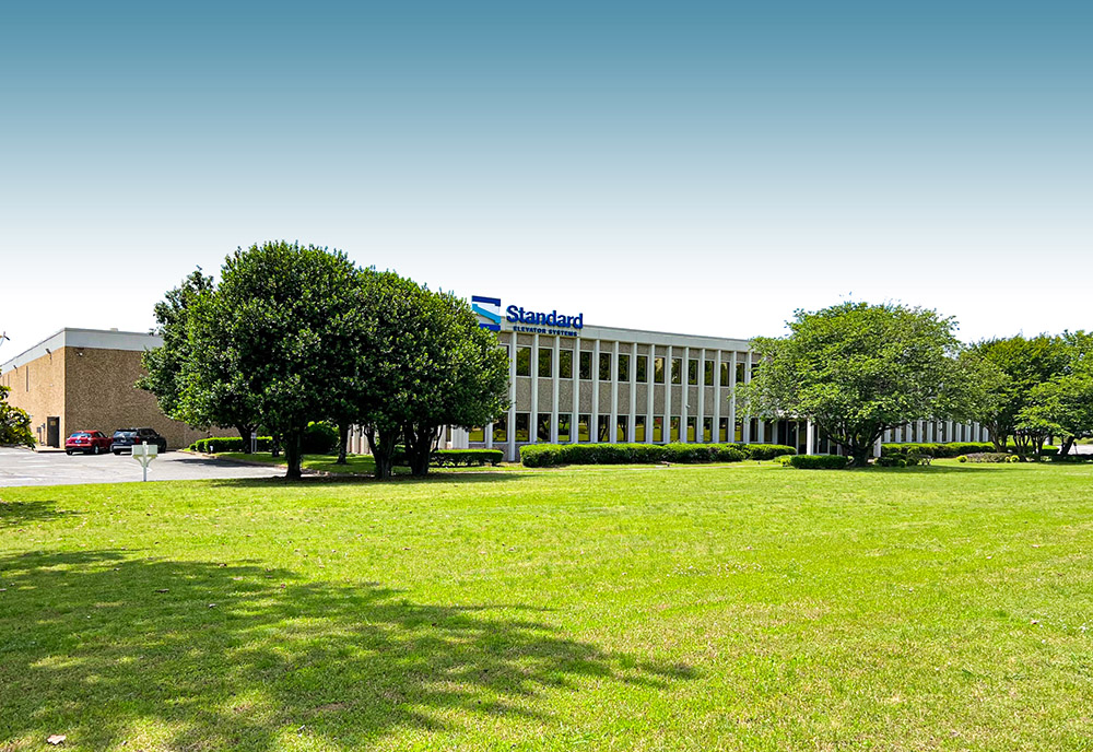 4949 E Raines Rd - Commercial Advisors